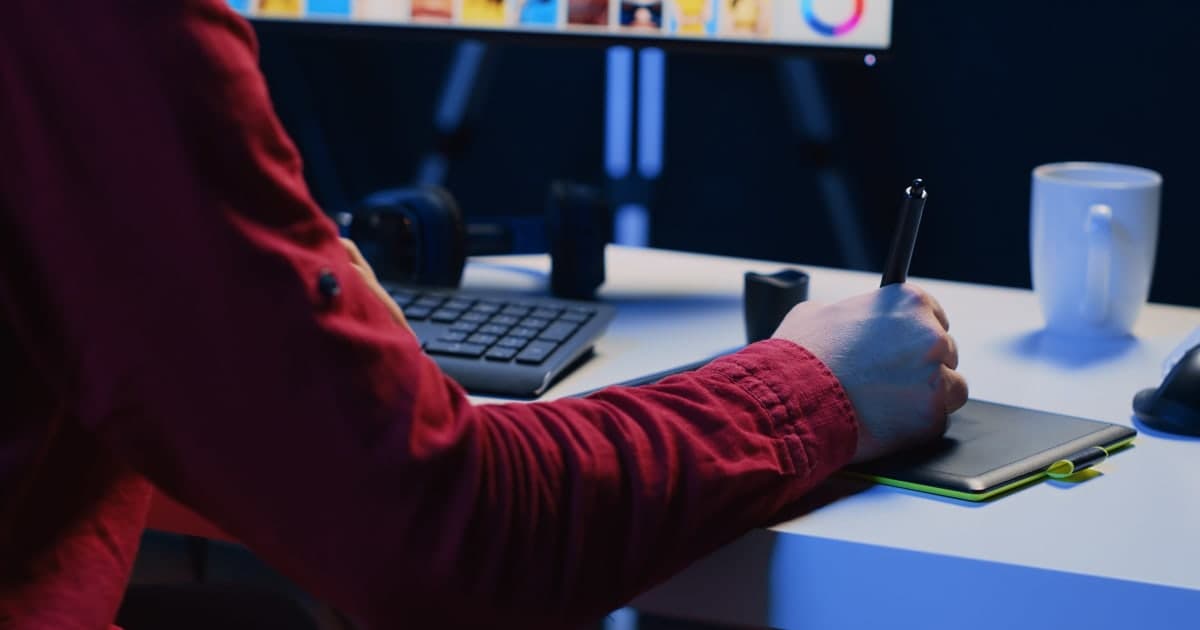 What Is the Best Software for Graphic Design? | EurosHub Blog